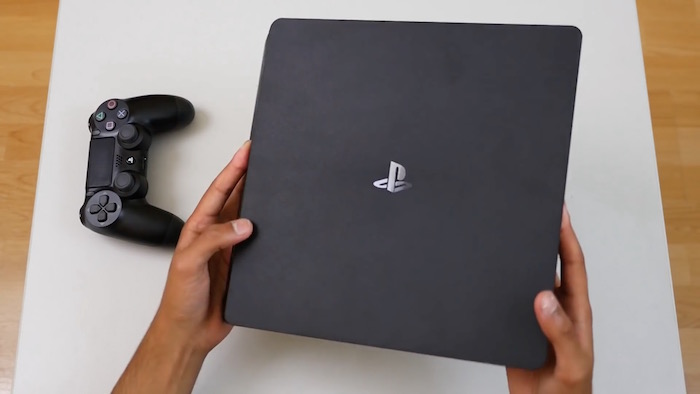 Ps4 Sony Annonce Le Firmware 4 50 Avec Le Support Des Disques Durs