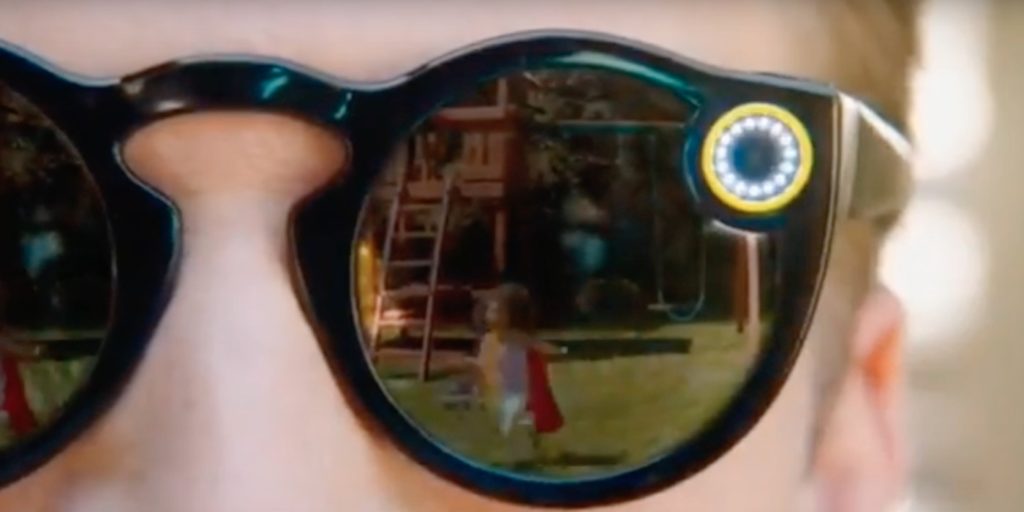 Snapchat dévoile Spectacles, des lunettes de soleil avec caméra pour ...