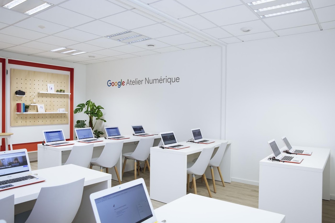 Google lance son premier atelier numérique en France - KultureGeek