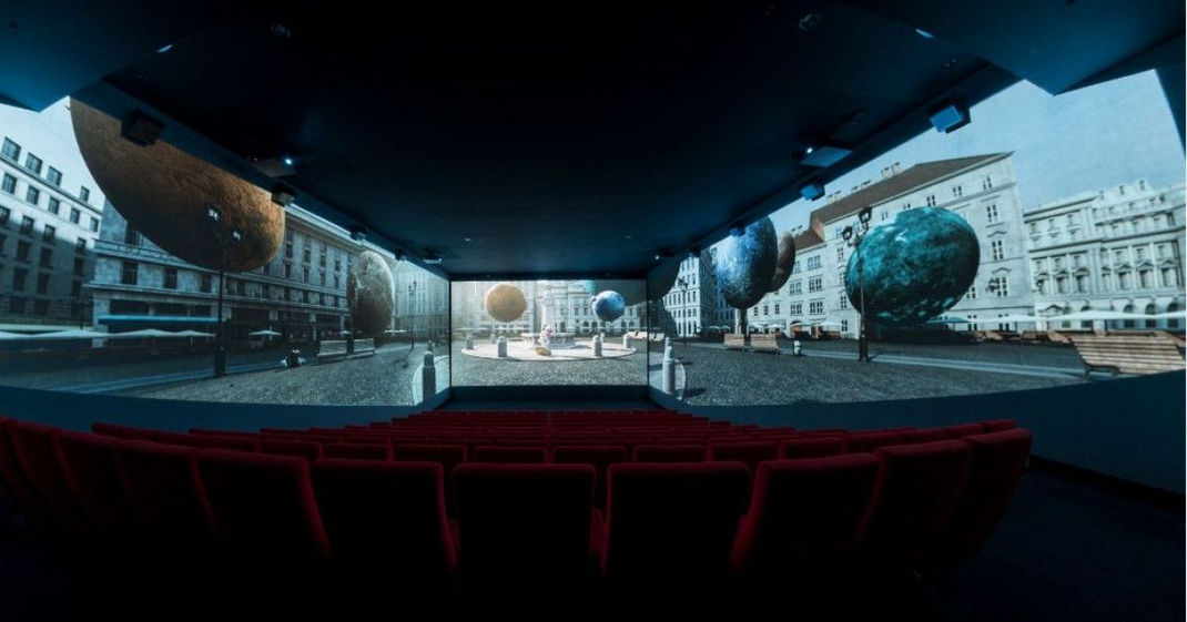 ScreenX : le cinéma à 270° ouvre ses portes en France - KultureGeek