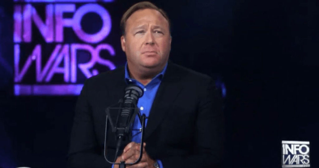 Facebook : de nouvelles sanctions contre le conspirationniste Alex ...