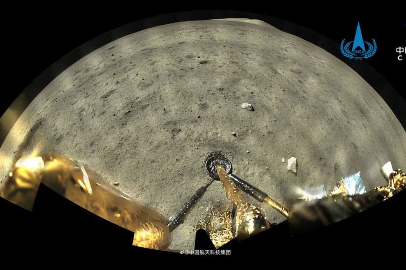 Chang’e-5 se pose avec succès sur la Lune et transmet ses premiers ...