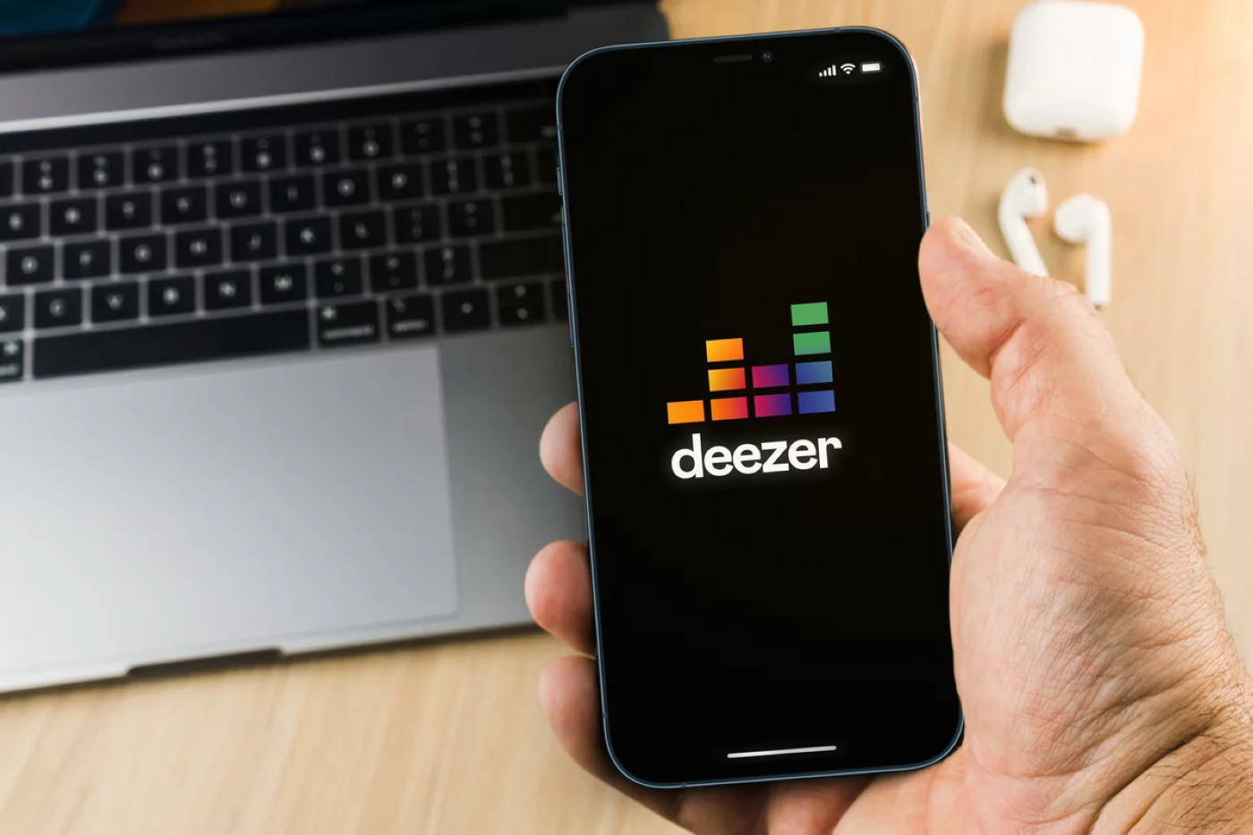 Deezer connaît une panne : impossible d'écouter de la musique - KultureGeek