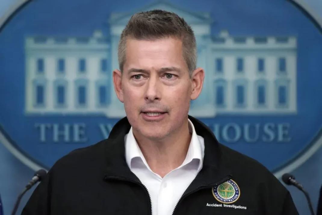 Donald Trump nomme Sean Duffy au poste de directeur intérimaire de la ...