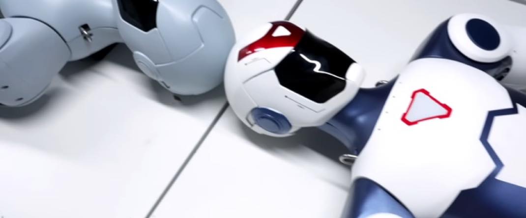 Unitree dévoile le R1, un robot humanoïde sophistiqué proposé à moins ...