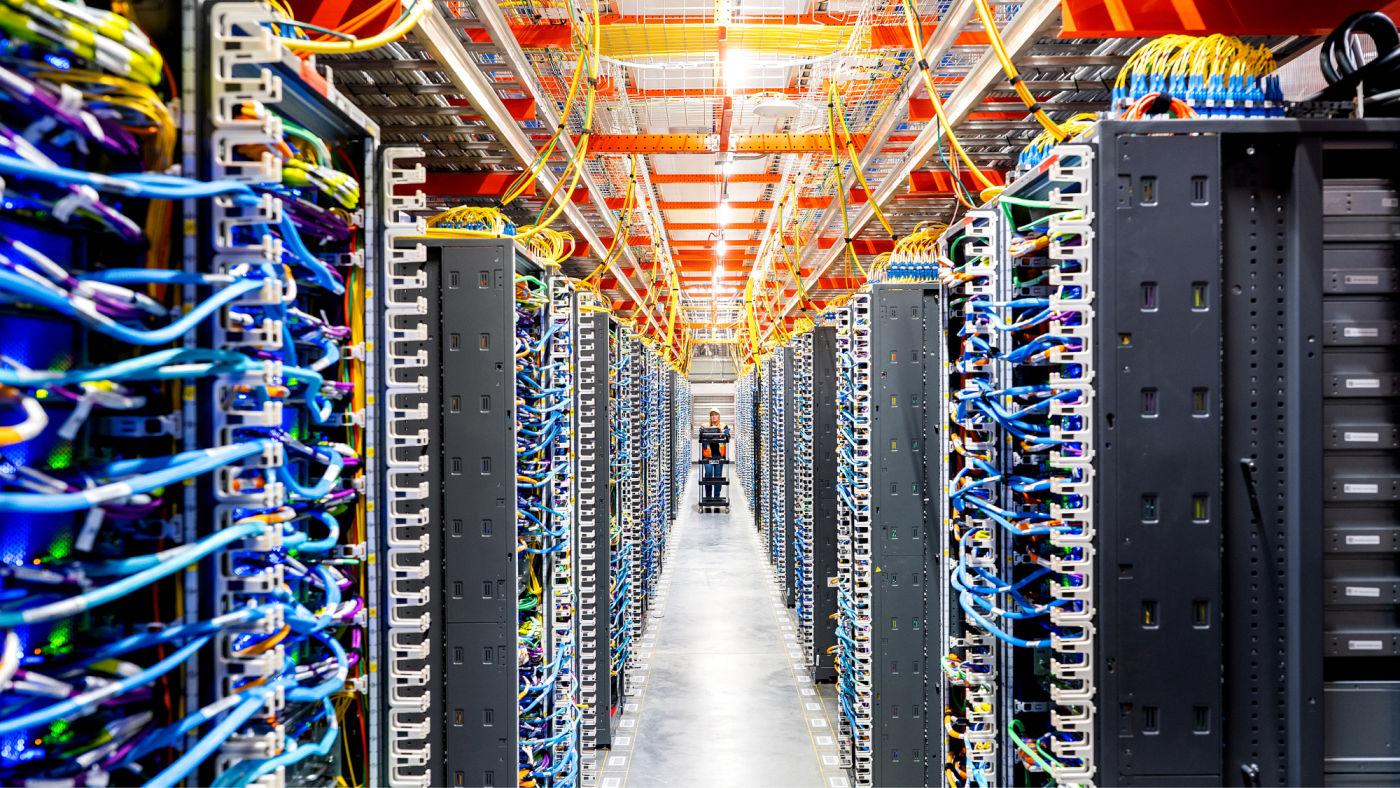 OpenAI met en pause Stargate UK, son projet de data center IA au ...
