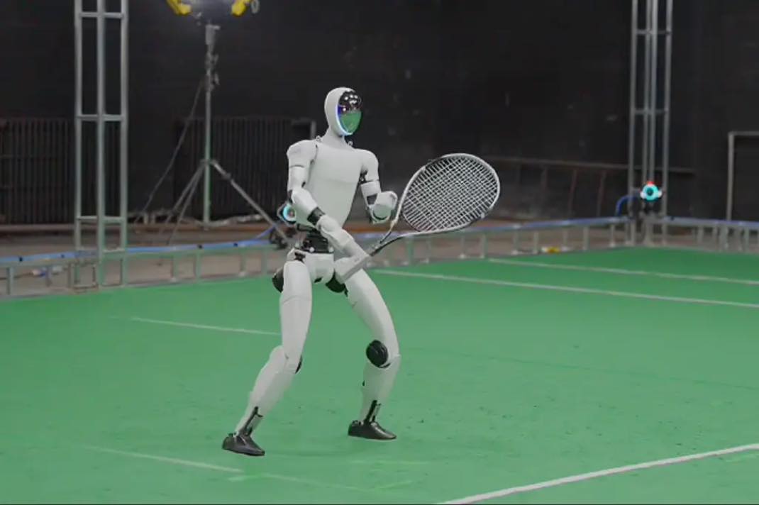 Ce robot humanoïde sait jouer au Tennis... enfin presque... - KultureGeek